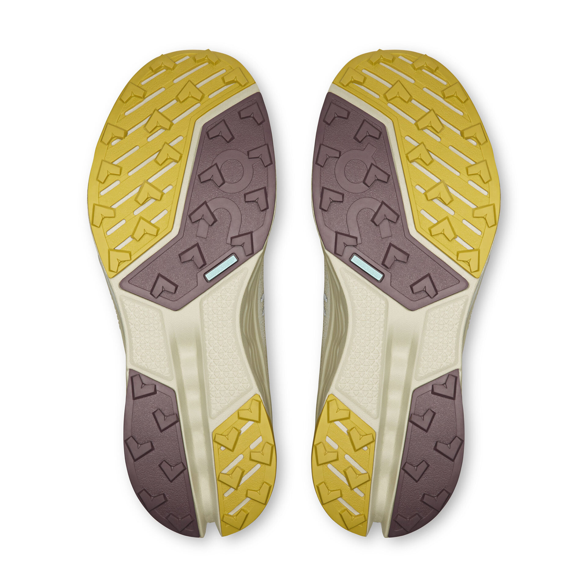 On Women's Cloudsurfer Trail 2 Waterproof - Ghost/Chalk | Running Bath